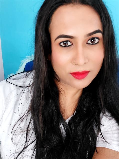 Pearl 3 Indian Transsexual Escort In Bangalore