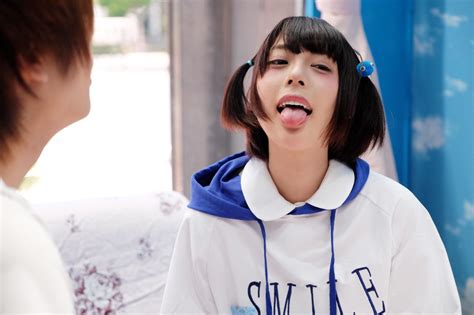 あみ（20）アイドルファン マジックミラー号 「チポ飴をいやらしくフェラチオしてください！」とアイドルファンに頼んだら