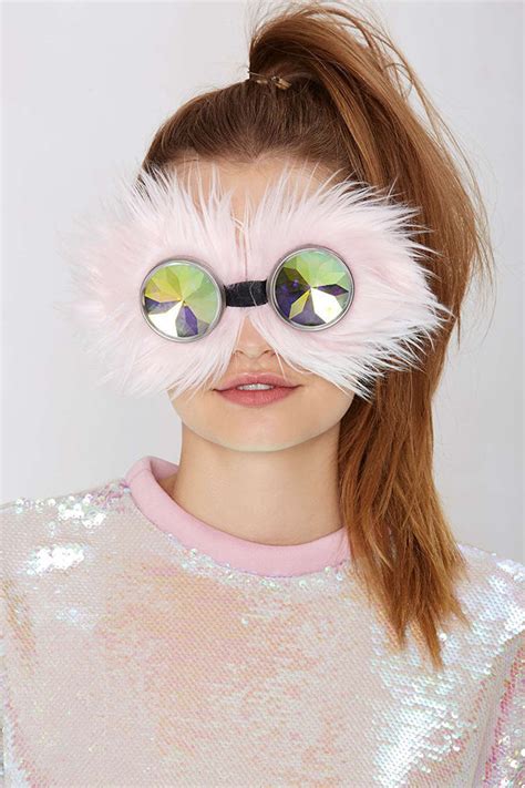 On The Darker Side 35 Extravagant And Weird Sunglasses Fashion Style
