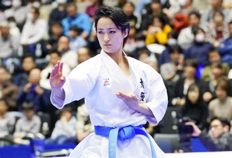 【五輪空手】女子形・清水希容が銀メダル、形でミス日本特別賞の美しさも世界に届ける Efight【イーファイト】格闘技情報を毎日配信！