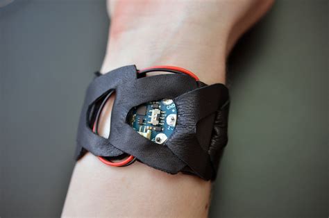 make your first wearable with arduino gemma arduino blog