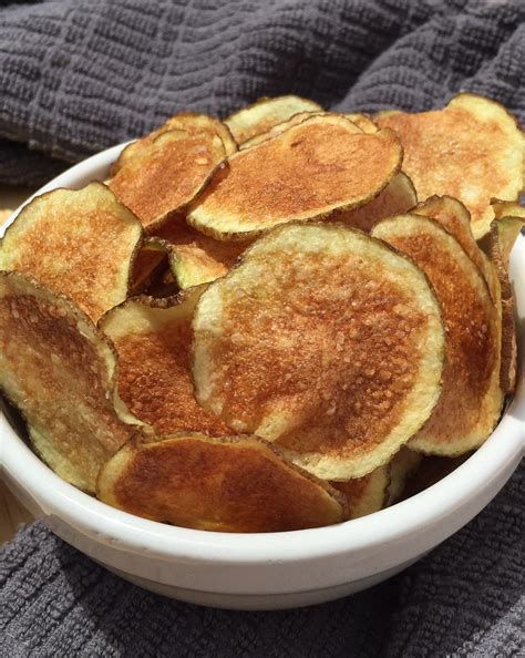 How To Make Easy And Crispy Microwave Potato Chips Savory Saver
