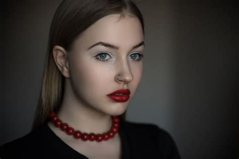 Wallpaper Women Blonde Blue Eyes Depth Of Field Portrait Face