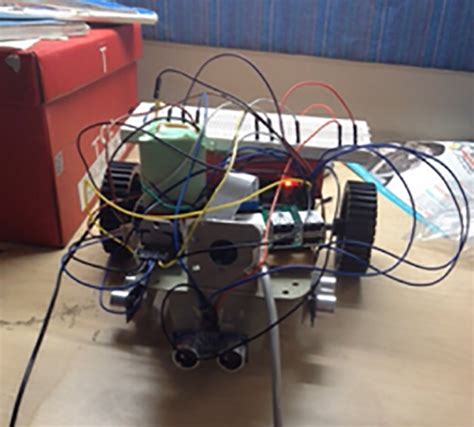 ball tracking robot