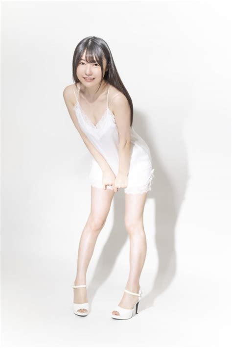 【写真】cover Model Vol 9 つぼみ「観てくれる方の人生に寄り添って、一瞬一瞬をささやかに支えていきたい」 Fempass