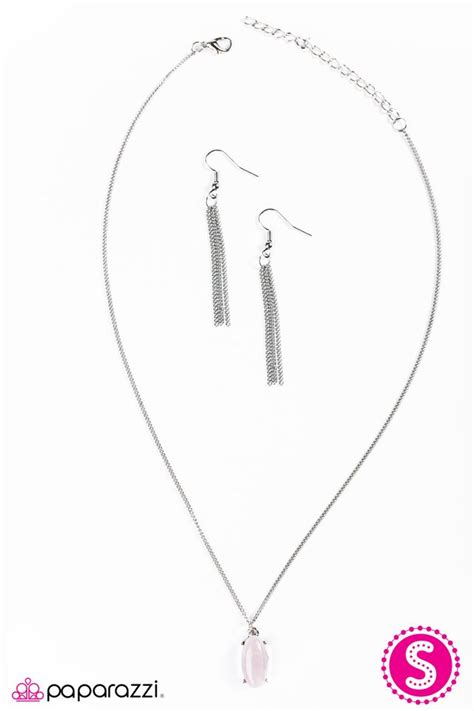 Paparazzi Tiny And Tranquil Retired Pink Stone Pendant Silver Neckla