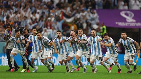Argentina Survive Dramatic Dutch Fightback To Book Semi Final Spot On