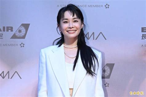 金曲34》鄭宜農不忍了！強運勇奪台語2大獎 點名要感謝「她」 自由娛樂