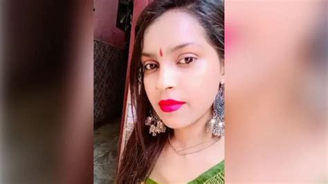 अंजलि के घर के बाहर आंसू रो रहे थे सिसकियों के जमघट के बीच सुनाई दे