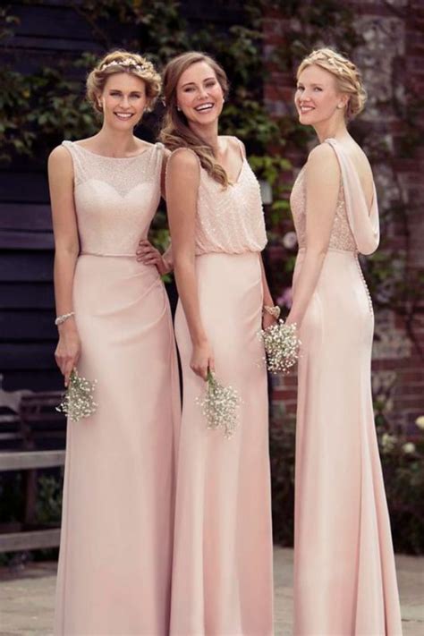 Cómo Elegir El Color Del Vestido De Las Damas De Honor