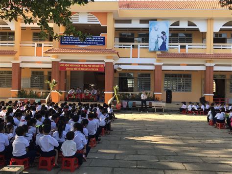 Trường Tiểu Học Long Phụng