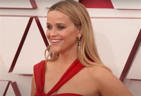 Reese Witherspoon Skincare Routine And Secrets Truly Beauty