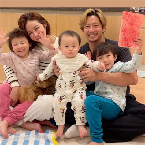 画像1 1 第5子妊娠の宮崎麗果さん、別々で暮らす第1子との関係性に言及「パパの方と一緒に住んでて」 モデルプレス