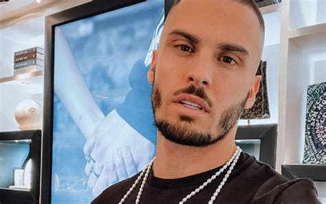Baptiste Giabiconi Bientôt Papa Il Fait Une Belle Annonce Sur Instagram