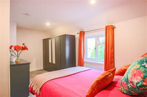 Pipers Field Ridgewood Uckfield 3 Bed Semi Detached House For Sale
