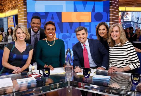 Inside Michael Strahans First Months At Good Morning America A Fresh
