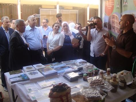 الطبعة الأولى لمعرض معهد العلوم والتقنيات التطبيقية علوم غذائية جامعة