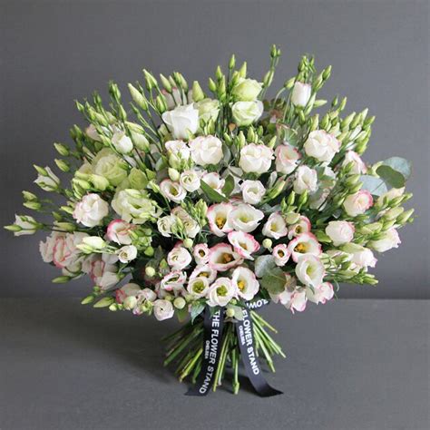 Lisianthus Flower Arrangements