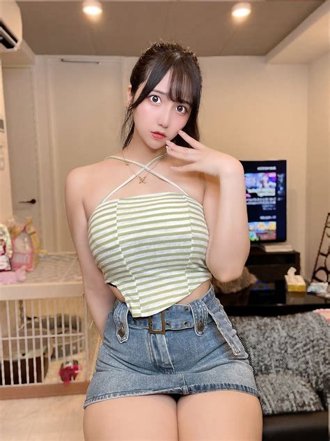 おなごの極上腿肉のエロ画像 Part100 魅惑のパンチラあんてな