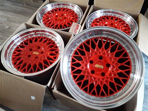 18 Inch R18 Bbs Rs Lm Style Red Alloys Wire Wheels Alloy Staggered Vw