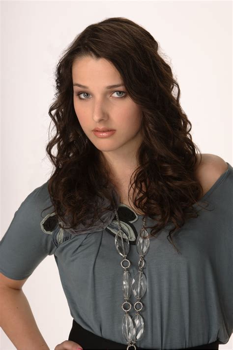 Annie Clark As Fiona Annie Clark Degrassi Degrassi The Next Generation