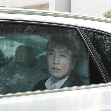 網友給車貼上這「3d」車貼，再也不用擔心被追尾，最後一張亮了 每日頭條