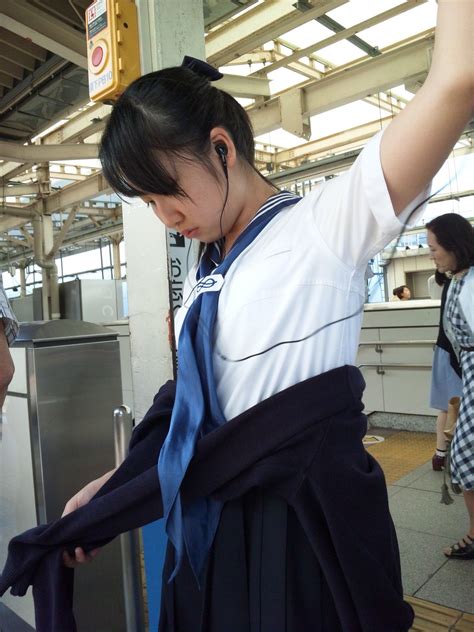 可愛いのjcが文化祭に潜入して撮影した画像 ロリjcの専科