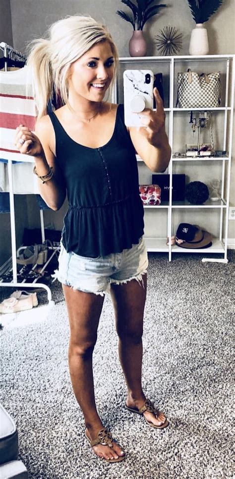 Short Tiny Blondes Are The Best Blondes Blondetourage Cute Spring