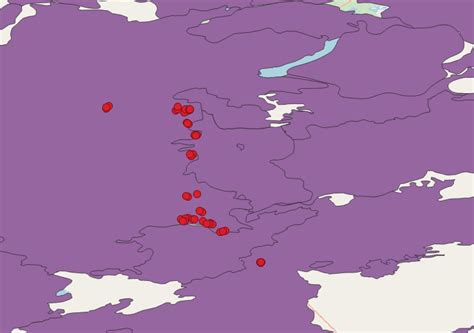 python intersect points and polygons in shapely