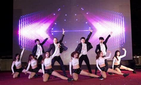 Nhảy Hiện Đại Tận Hưởng Cuộc Sống Trung Tâm Sài Gòn Dance