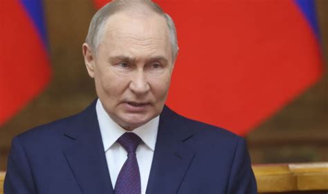 Vladimir Putin Risks Forcing Nuclear Catastrophe World On Brink Of