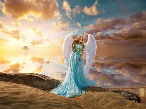 Angel Pictures In Heaven