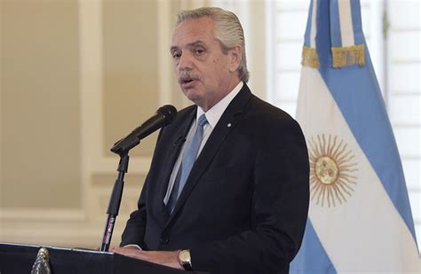 El Mandatario Argentino Dice Que Ser Candidato Presidencial No Es Su