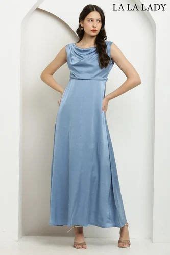 Ladies Sky Blue Long Gown At Rs 895 लॉन्ग गाउन In New Delhi Id