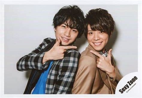 駿河屋 Sexyzone 中島健人・松島聡 横型・上半身・中島が右手指差し・松島が左手指差し 「rock Tha Town」pv＆ジャケ写
