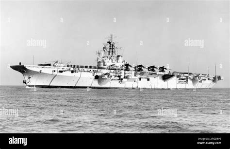 Hmcs Bonaventure Cvl Was A Majestic Class Aircraft Carrier She Hot