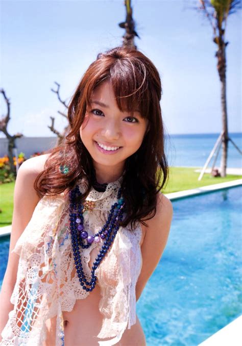 Shizuka Nakamura Curiousandhorny