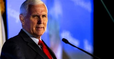 Trump Special Counsel Subpoenas Former Vice President Mike Pence Cbs News