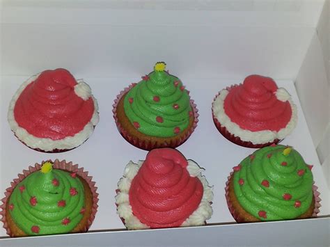 Had A Play At Christmas Cupcake Boxes Cupcake Cakes Christmas