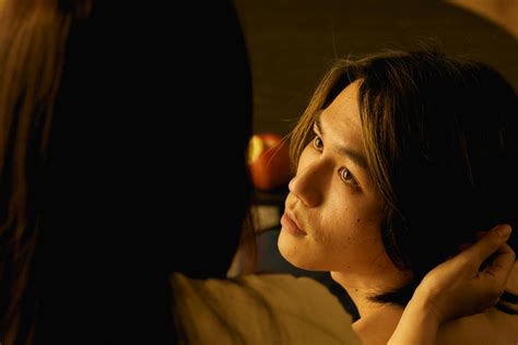 （写真）『東京タワー』第4話 “透”永瀬廉、“詩史”板谷由夏＆“浅野”甲本雅裕と共に食事をする ドラマ ニュース ｜クランクイン！
