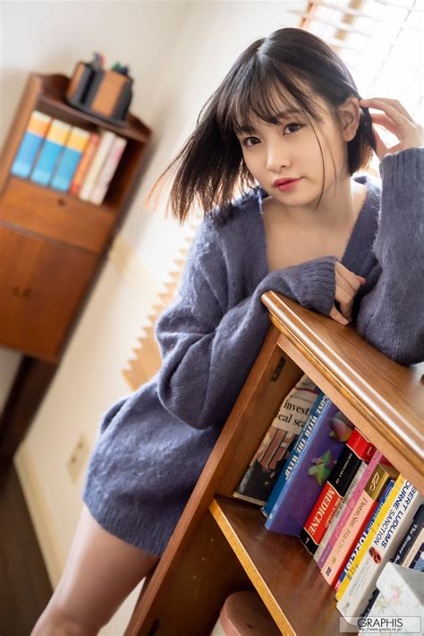 Suzu Akane 愛宝すず [graphis] Gals 「artless」 Vol 05 Sexygirl