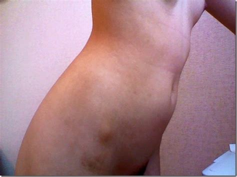 体が貧相だけどマニア向け貧乳な20歳処女が可愛い顔あり裸おっぱい自撮りうp みんくちゃんねる
