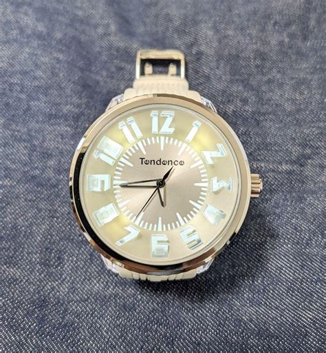 アンティー Tendence Flash フラッシュ ホワイトの通販 By Sogas Shop｜テンデンスならラクマ Tendence