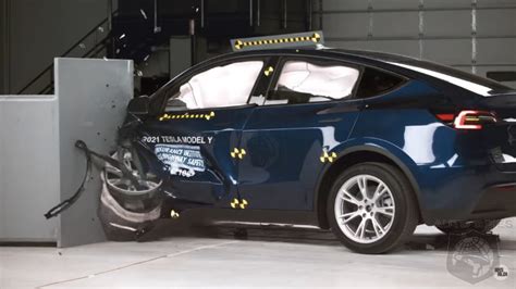Iihs Toughens Crash Ratings For Electric Vehicles Is Yours As Safe As