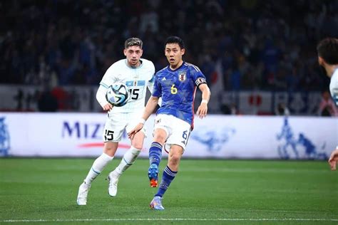 遠藤航さんのインスタグラム写真 遠藤航instagram 「 サッカー日本代表キャプテンに就任しました。 この仕事に就けることを