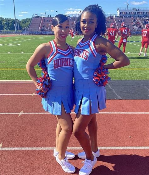 𝘱𝘪𝘯 𝘢𝘮𝘢𝘺𝘢 𝘭𝘰𝘷𝘦 Cheerleader Girl Cheer Outfits Cheer Girl
