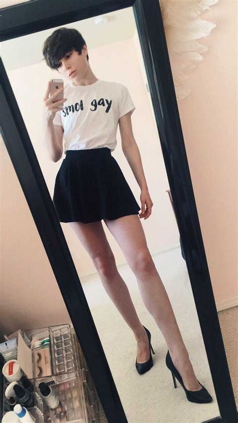 Pin By Kevin Dooley On Quick Saves In Genderqueer Fashion Guyssexiezpix