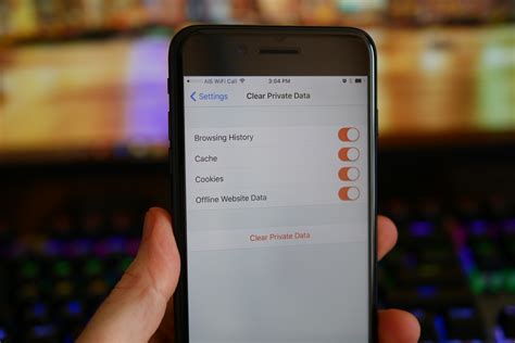 how to delete cookies and browsing history on an iphone or android