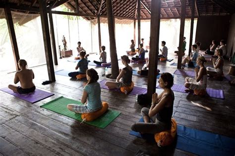 Best Yoga And Spiritual Meditation Retreats In India 2019