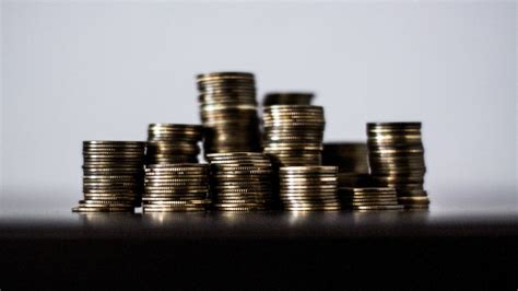 angular currency pipe and format currency in angular with